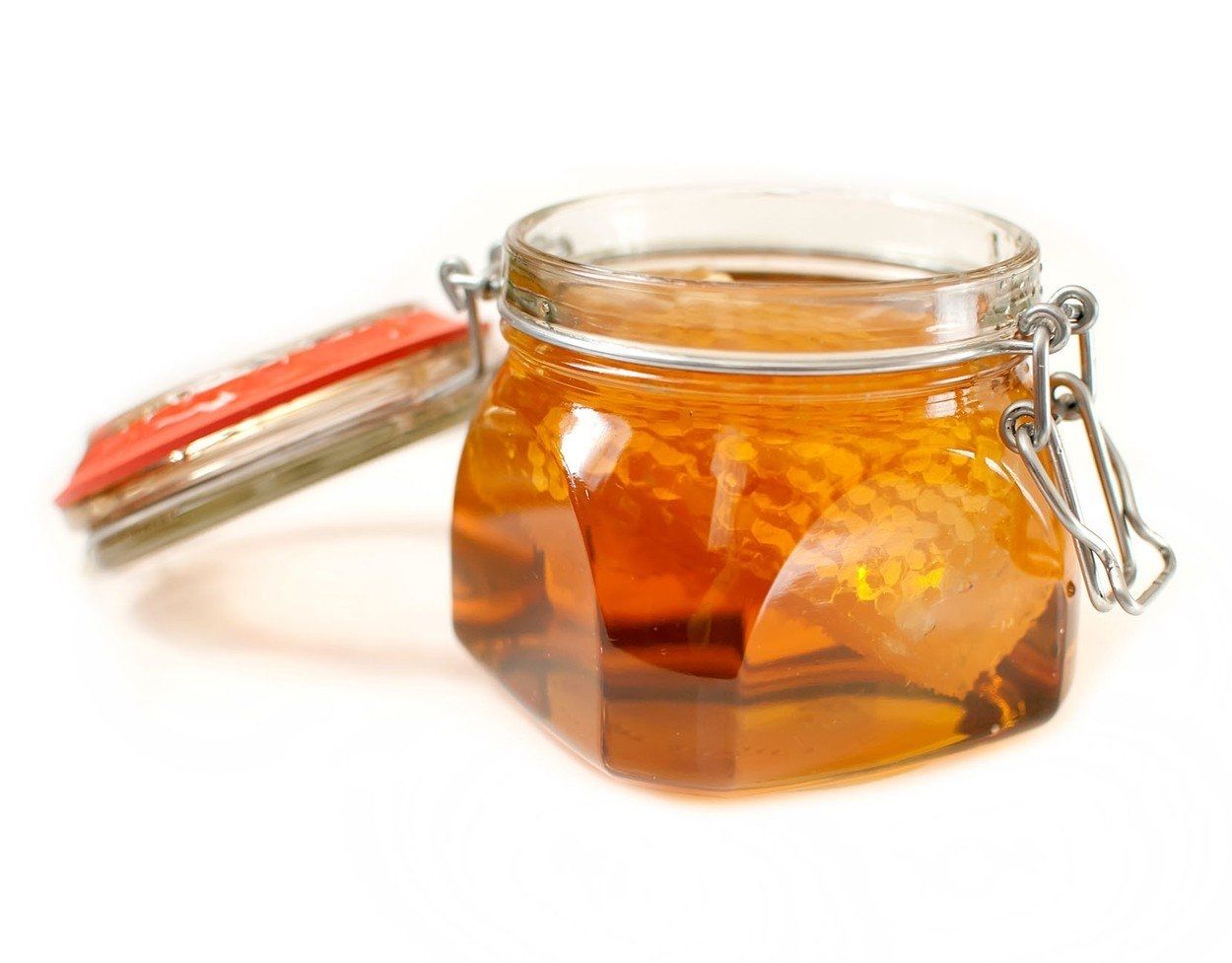 Med a jeho ověřené účinky na lidský organismus - Novinky