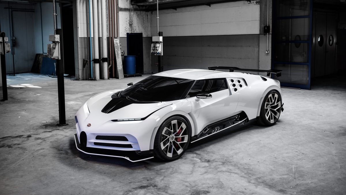 Extrémní Bugatti za šílené peníze zamíří k deseti zákazníkům - Novinky