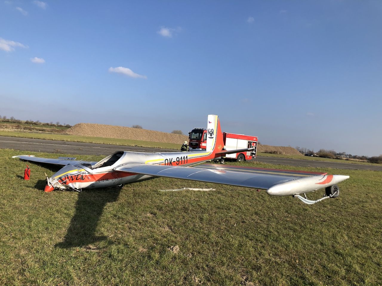 Na Opavsku spadlo malé letadlo se 75letým pilotem - Novinky