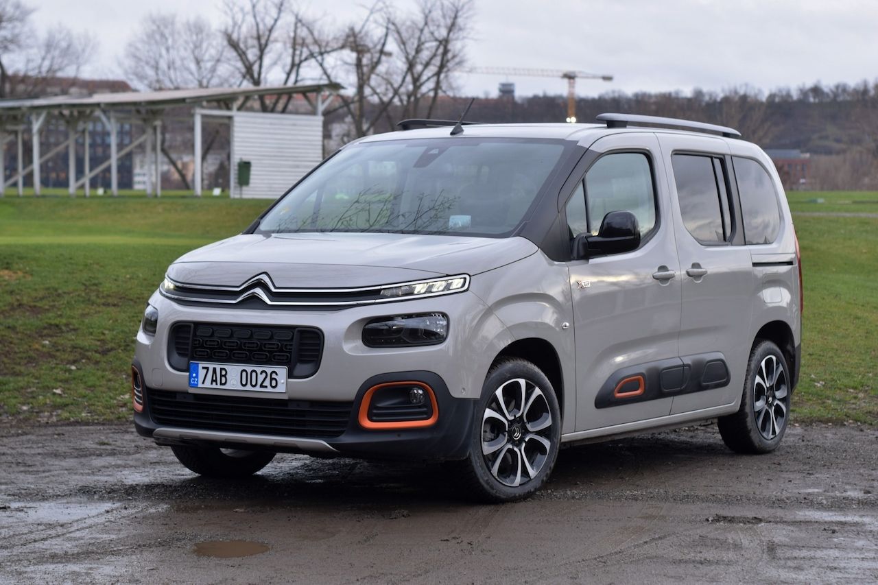Test Citroënu Berlingo 1,5 BlueHDi 130: Rodinné auto pro fanoušky ...