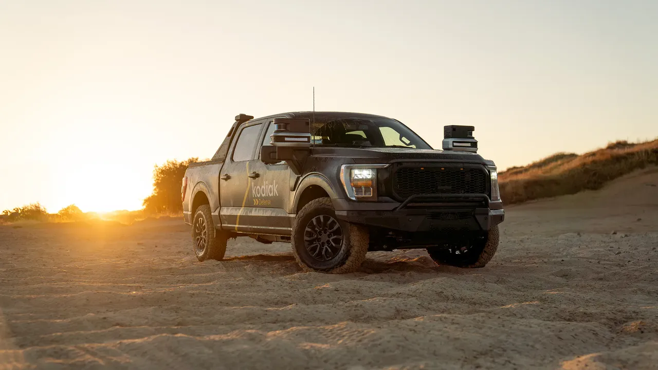 Americká armáda testuje autonomní offroad, základem je Ford F-150 | Stream