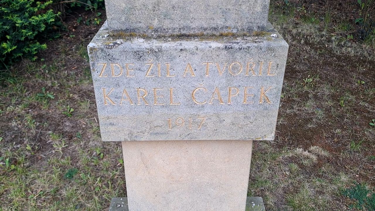 Před sto lety vyšel poprvé Krakatit. Čapek se inspiroval výbuchem ...