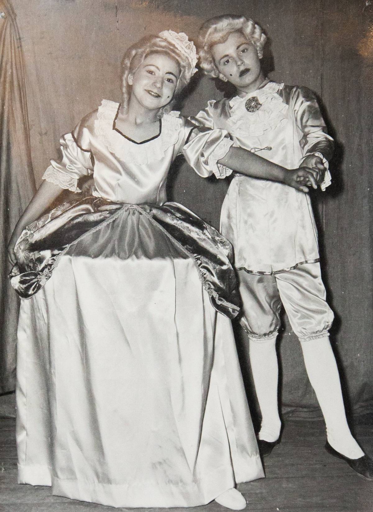 Foto: OBRAZEM: Vlastimil Harapes (1946-2024). Mezi baletem a filmem