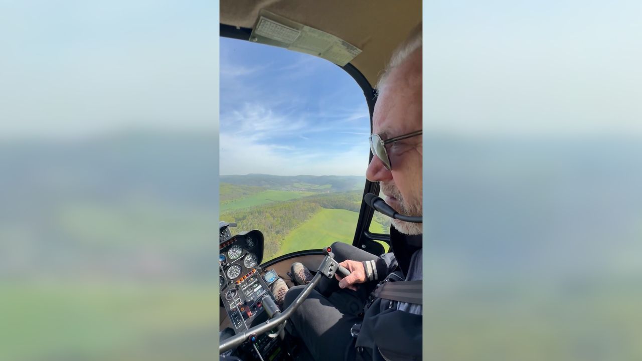 David Koller si ve vrtulníku obhlédl Točník. Začíná poslední tour Lucie ...