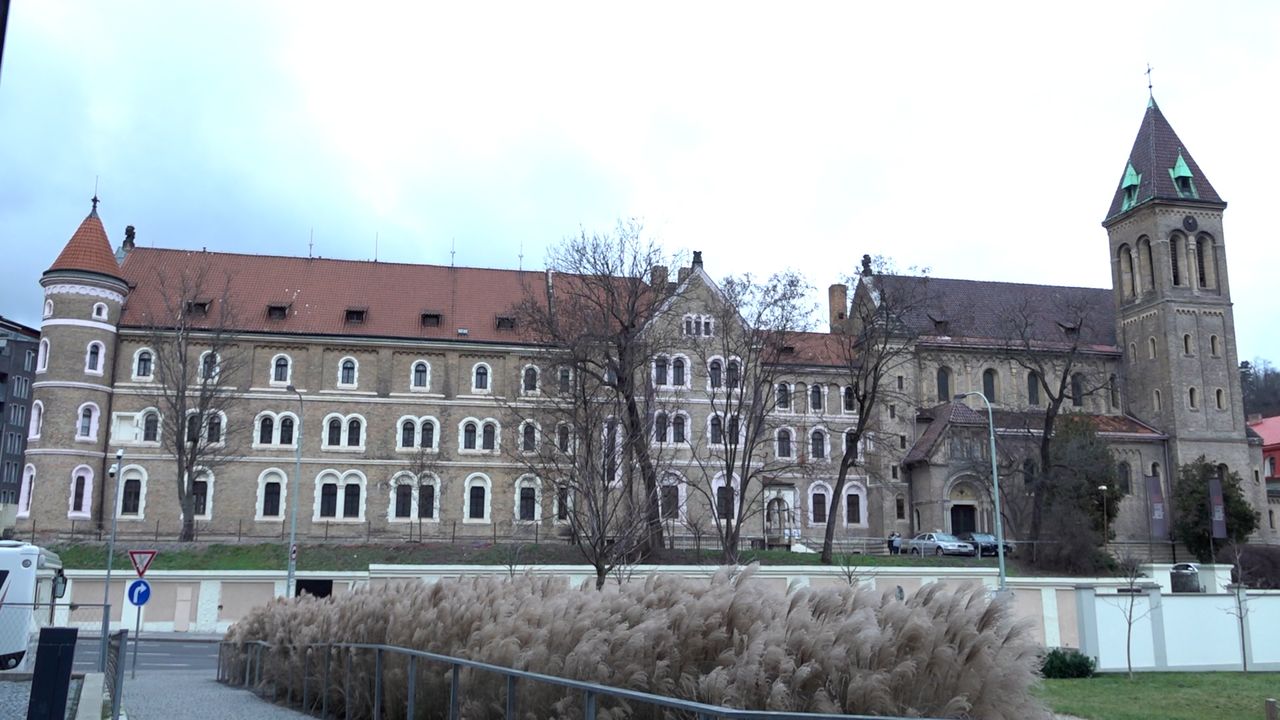 Gabriel Loci: Bývalý klášter patřil poště, teď se proměnil na místo pro ...