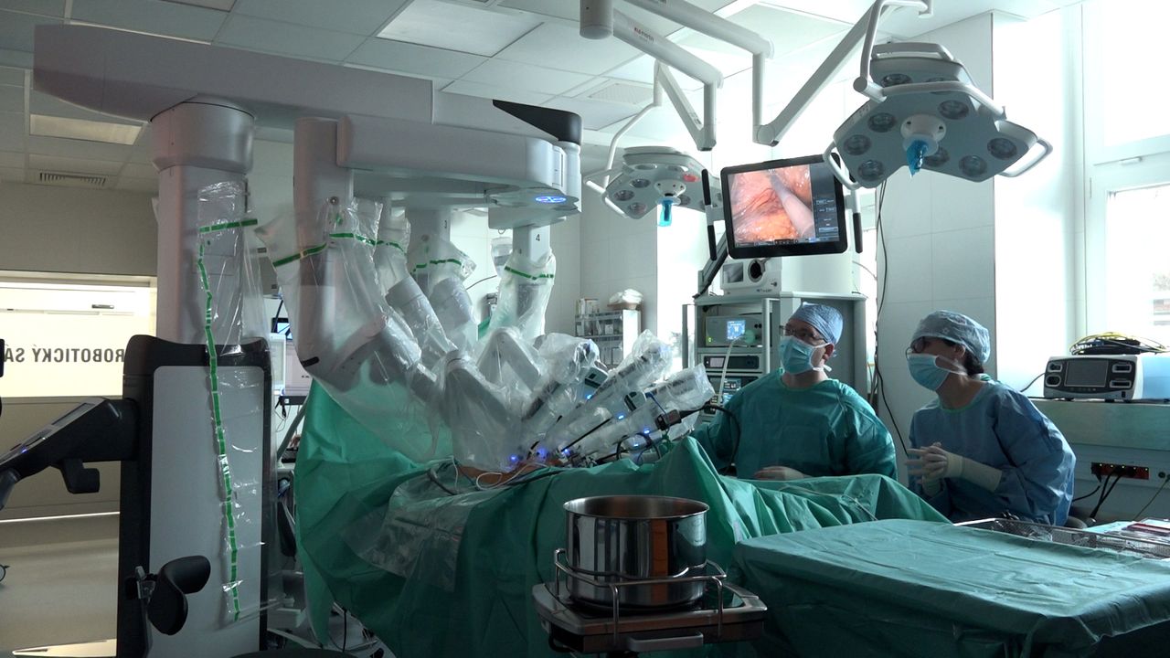 Zákeřné rakoviny slinivky přibývá mezi mladšími ročníky. S operacemi ...