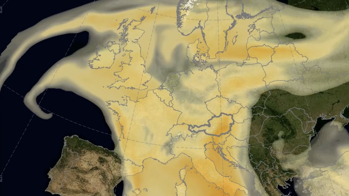 Prach ze Sahary je nad Českem - Novinky