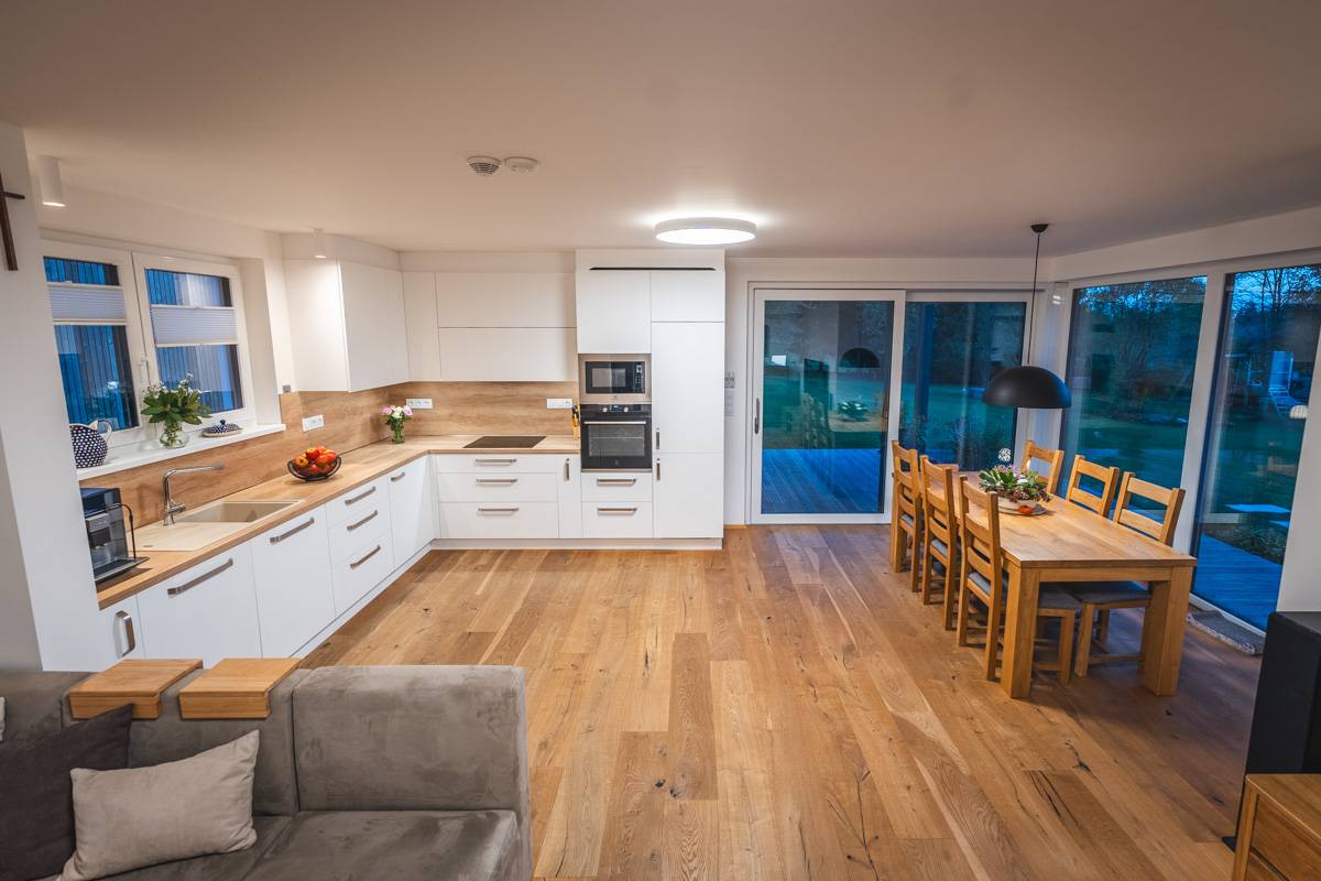 Foto: Zamilovali si Vysočinu. Na pozemku dědovy chalupy postavili hned ...