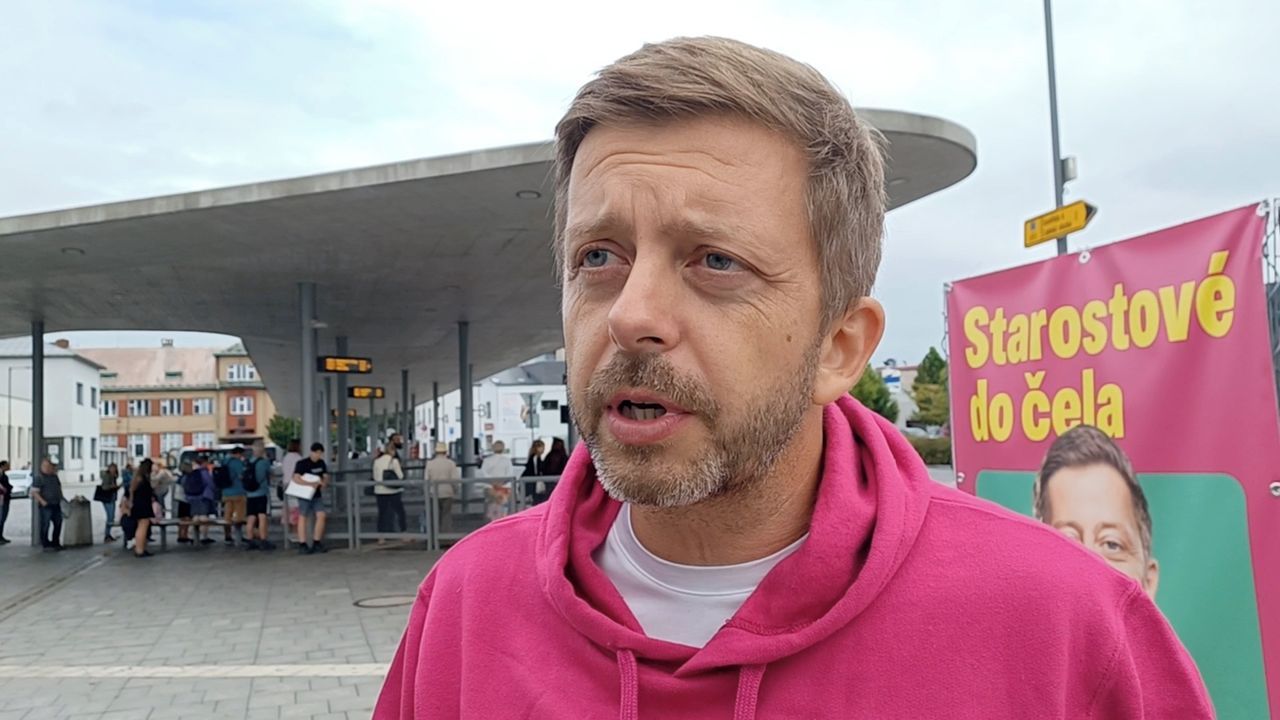 Rakušan vyrazil na kampaň do rodného Kolína | Stream