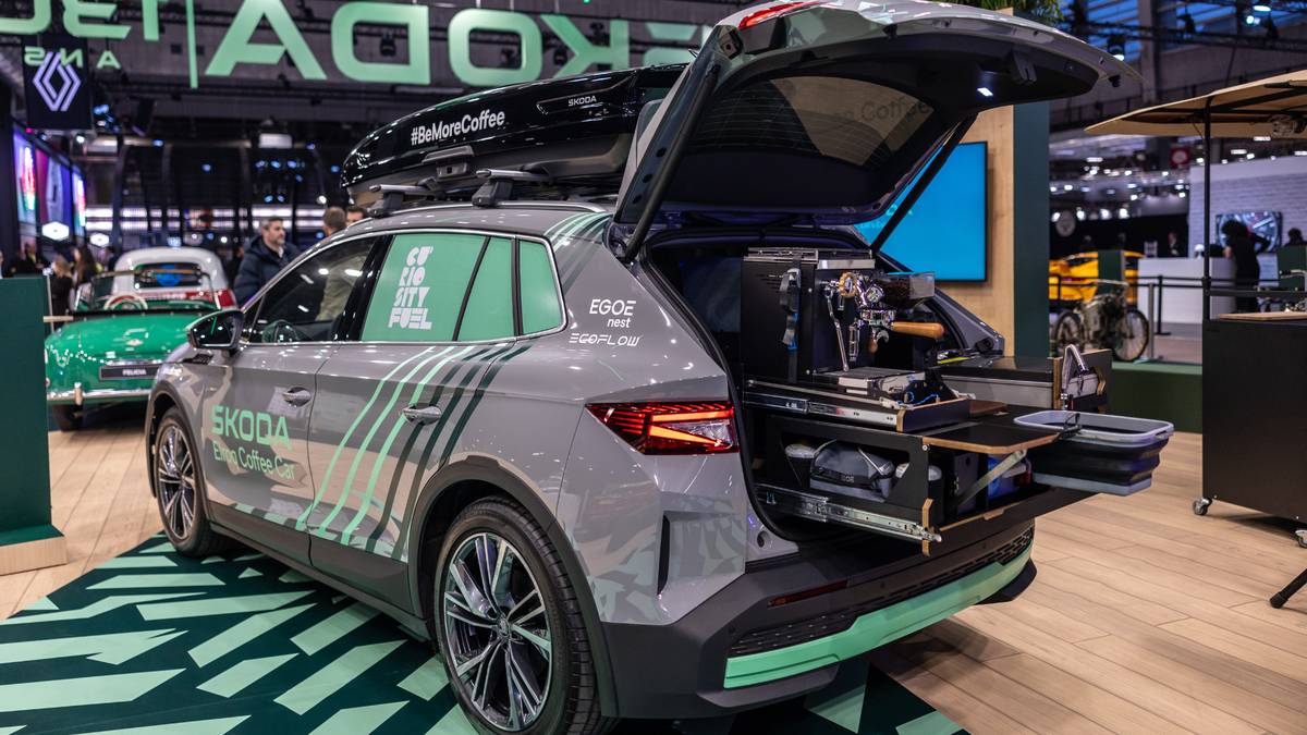 Foto: Škoda proměnila své elektromobily v pojízdné kavárny